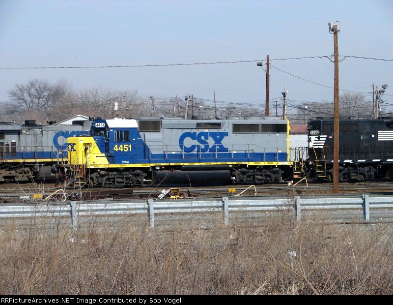 CSX 4451